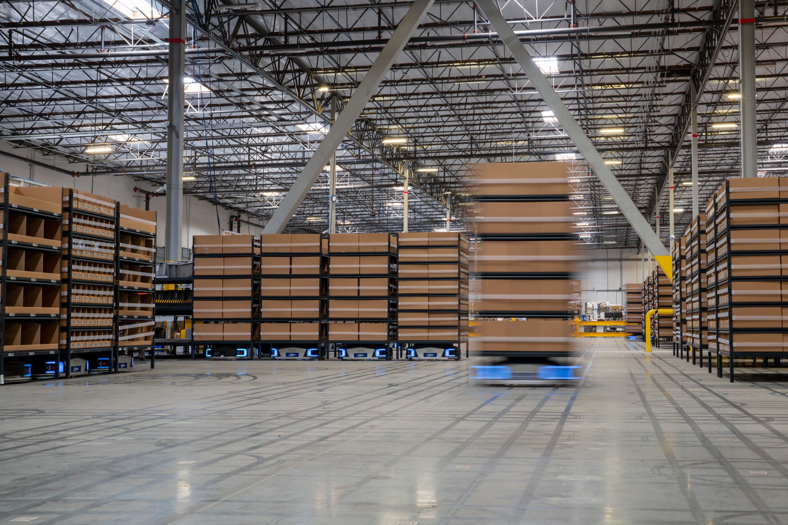 Newegg implements warehouse robotics from Geek+