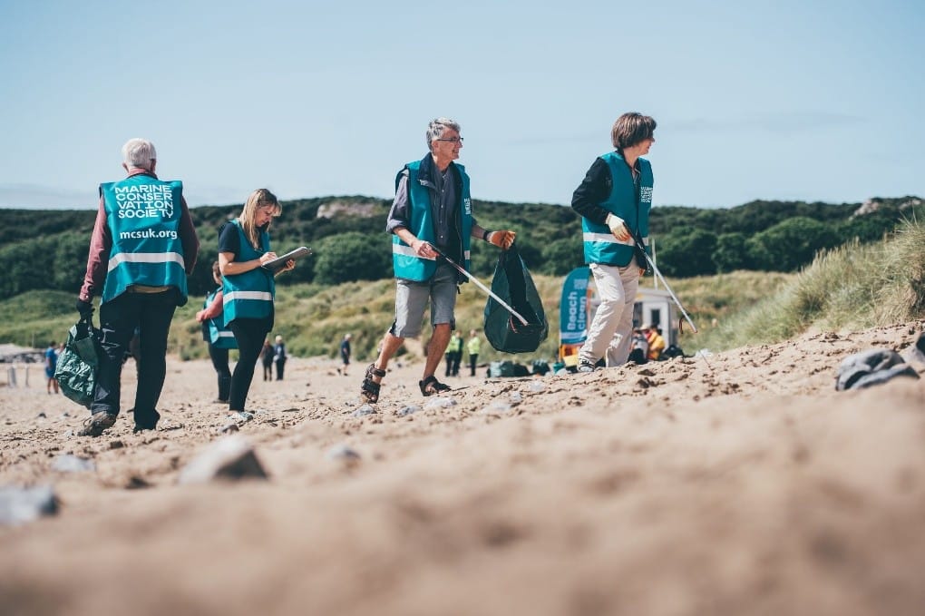 Aldi to support Marine Conservation Society beach clean project