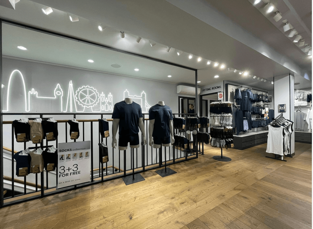 ONIVERSE announces IUMAN-Intimissimi Uomo store opening in Soho, London