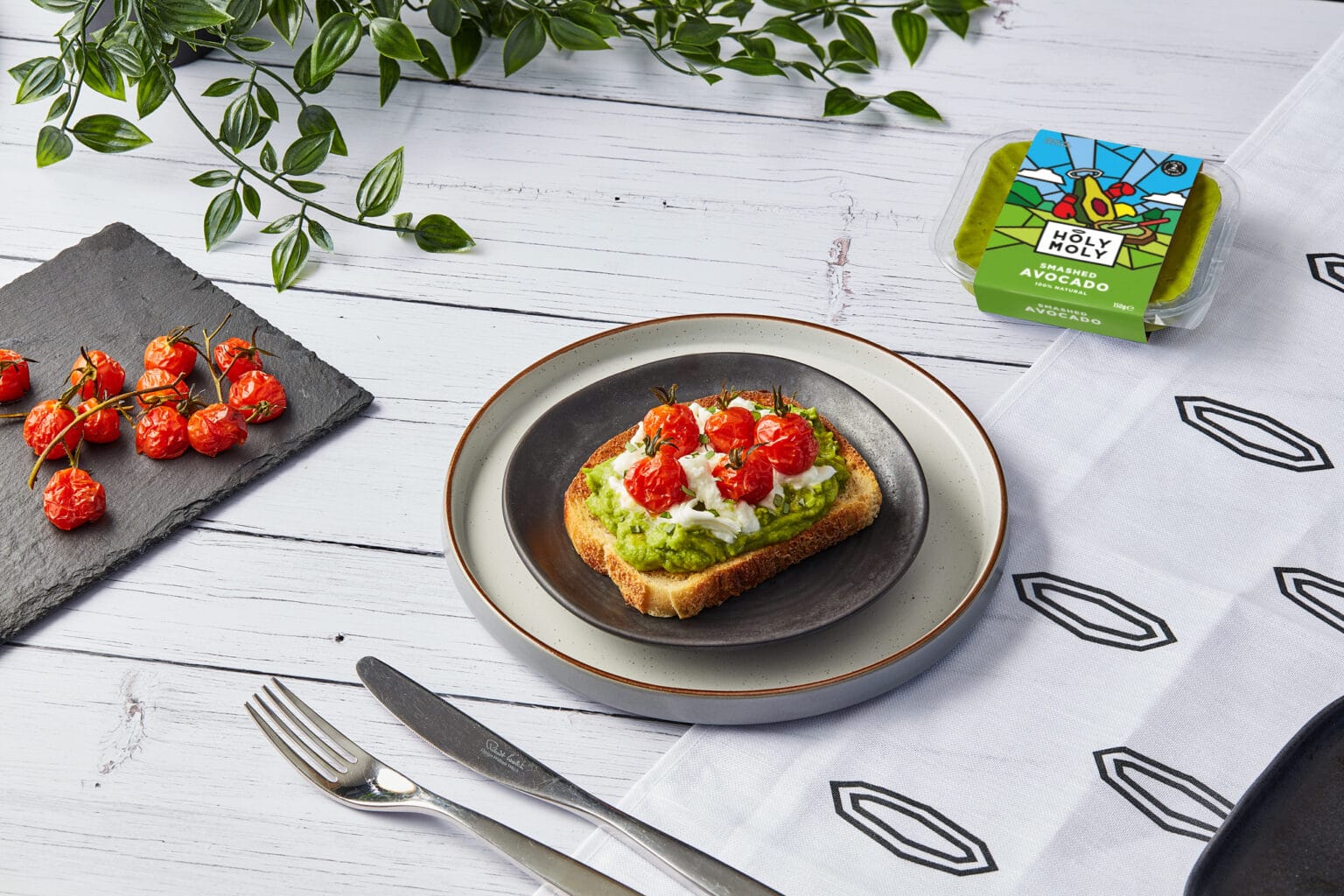 Holy Moly launches in Tesco Ireland with trio of fresh avocado dips
