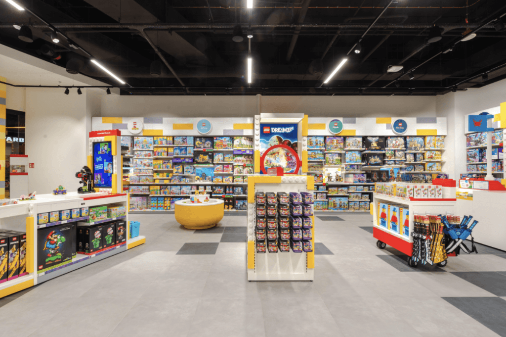 The LEGO Group brings more building fun to Sheffield with Meadowhall ...